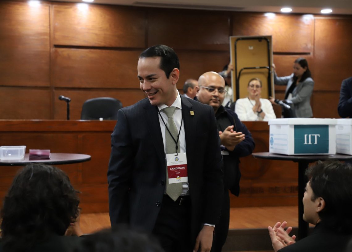 Galería | UACJ elige a sus nuevos directores y directora de instituto. - COMUNICACIÓN UNIVERSITARIA